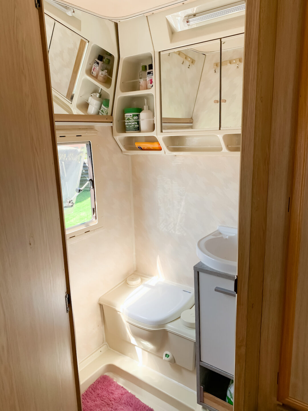 Wohnmobil Renovierung - Das Badezimmer - Fashionladyloves